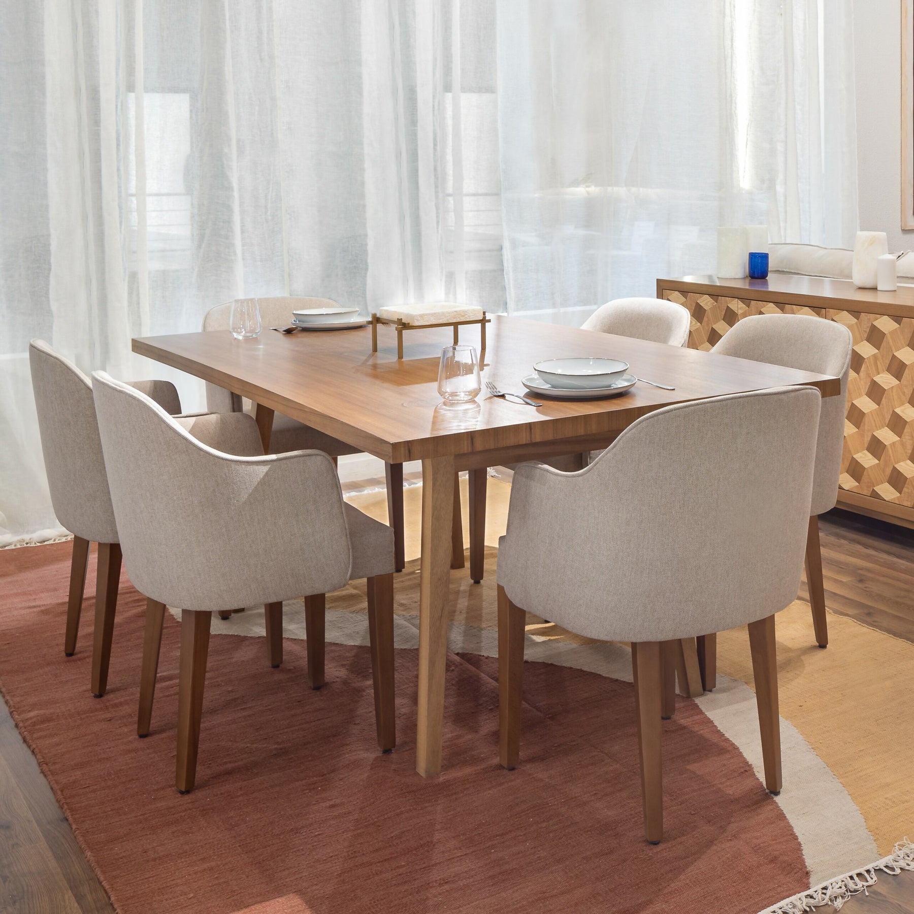 Dining Tables – kenda